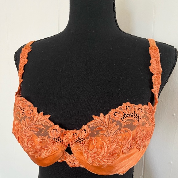 La Perla | Intimates & Sleepwear | Vintage La Perla Lace Bra | Poshmark